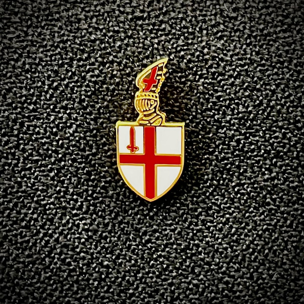 Shield lapel/tie pin – City of London Shop